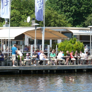 Eine Rast machen in Hamburg